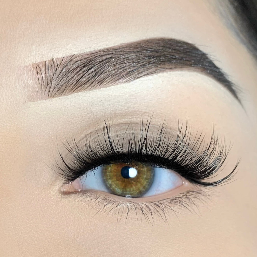 Russian Lashes – PEARL LASHES BEAUTY